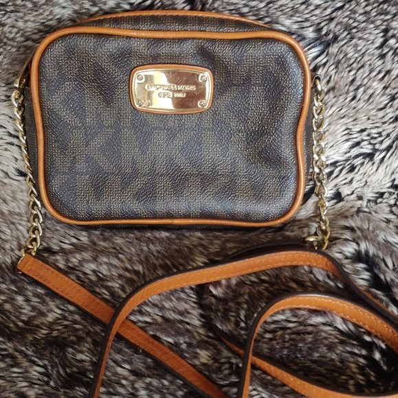 Michael Kors | Bags | Michael Kors Jet Set Small Monogram Crossbody Bag ...